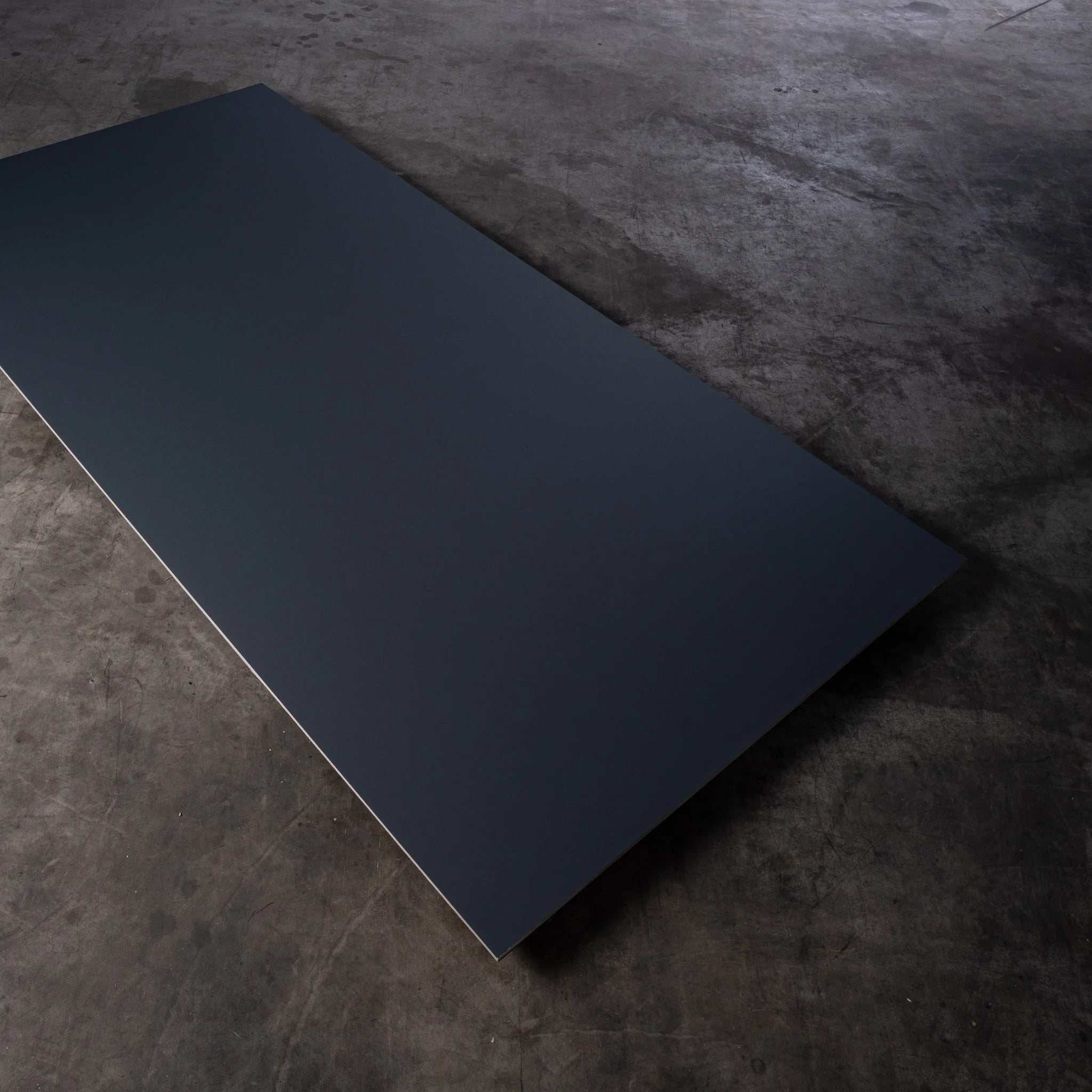 Lightweight Multiplex Sheet – Gray Ultra Matte HPL – Queenply - Rough ...