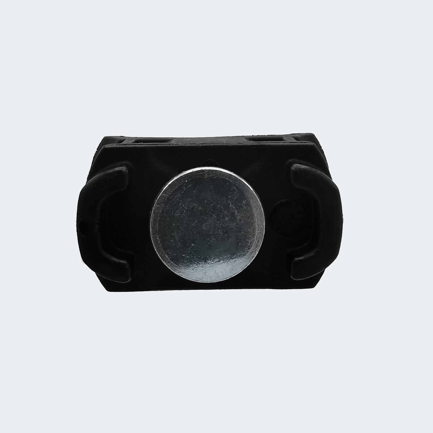 TRIANGLE FITTING – AIRLINE L-TRACK – SEALAND-PRO - Rough Road Equipment